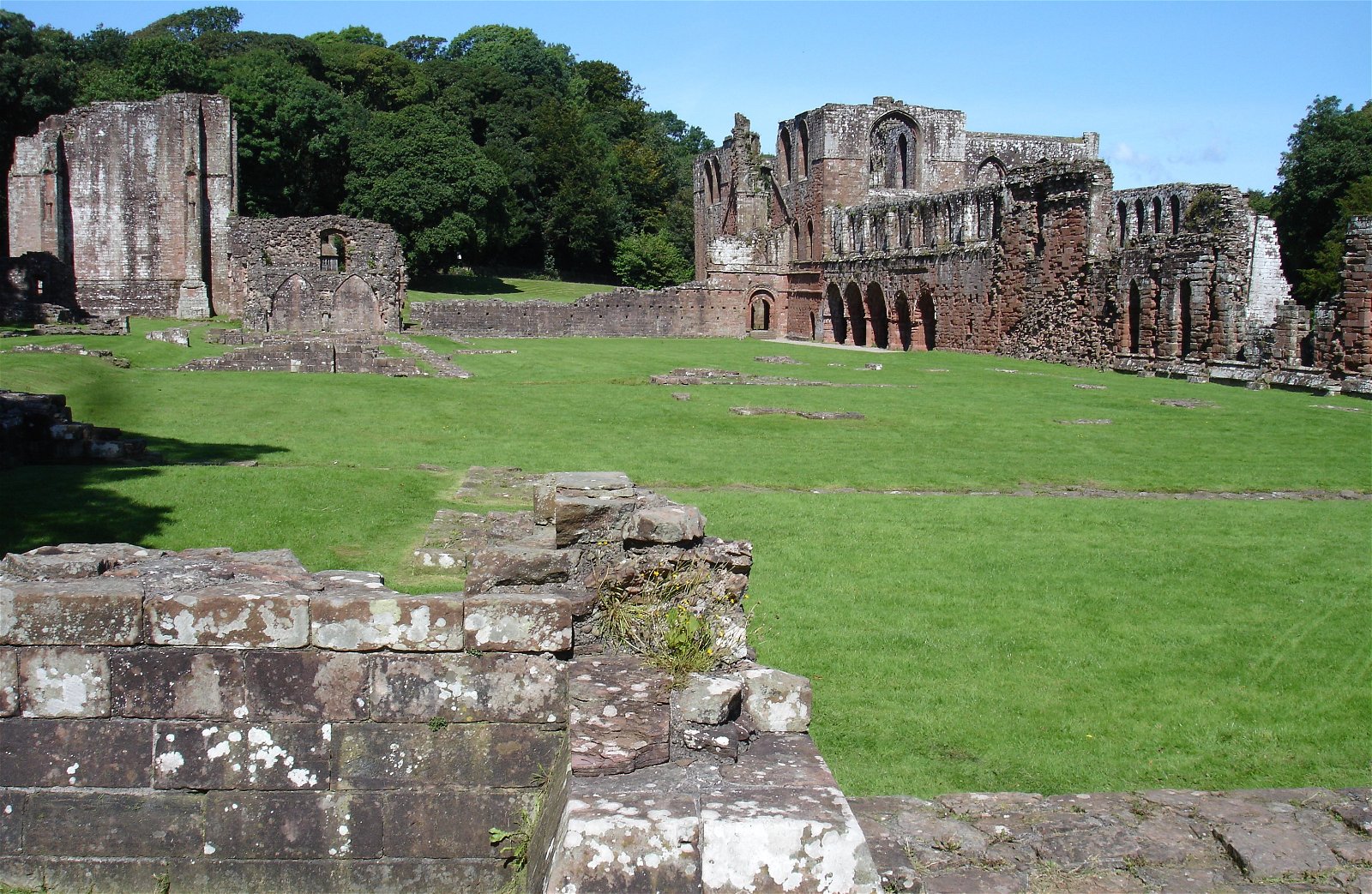 Furness Abbey (Barrow-in-Furness) - Visitor Information & Reviews