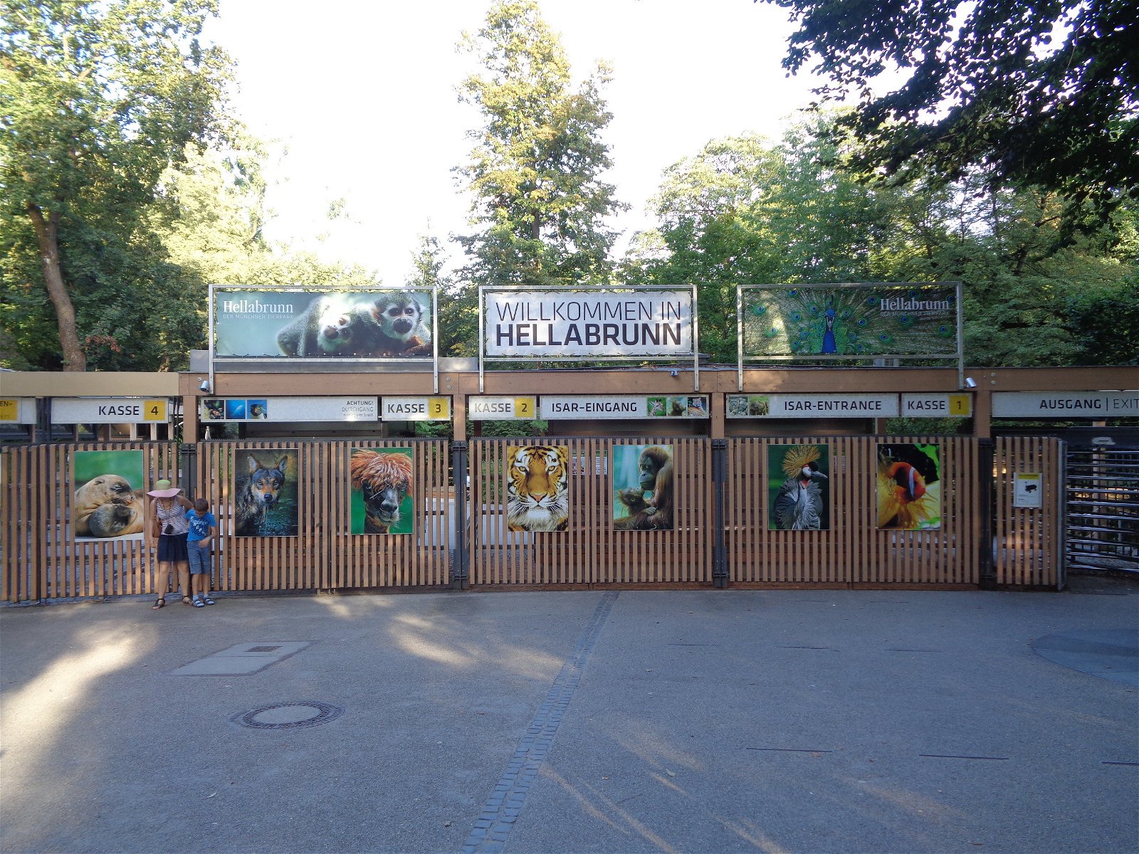 Tickets, Prices & Discounts - Hellabrunn Zoo (Munich)