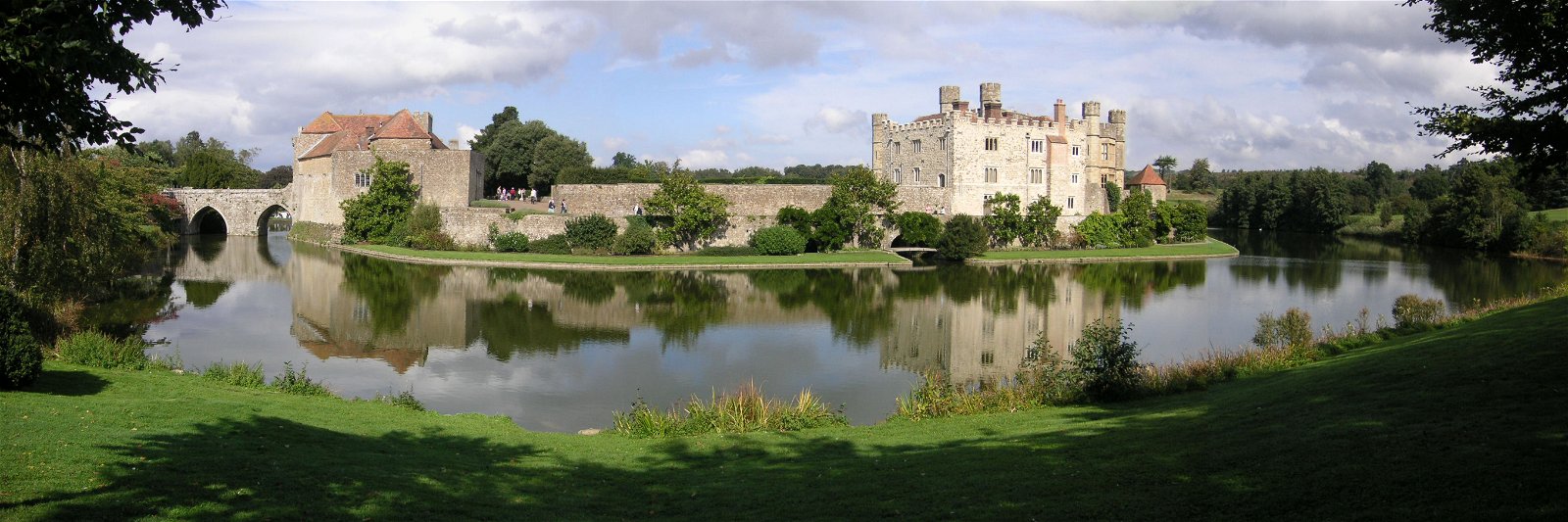 Leeds Castle (Maidstone) - Visitor Information & Reviews