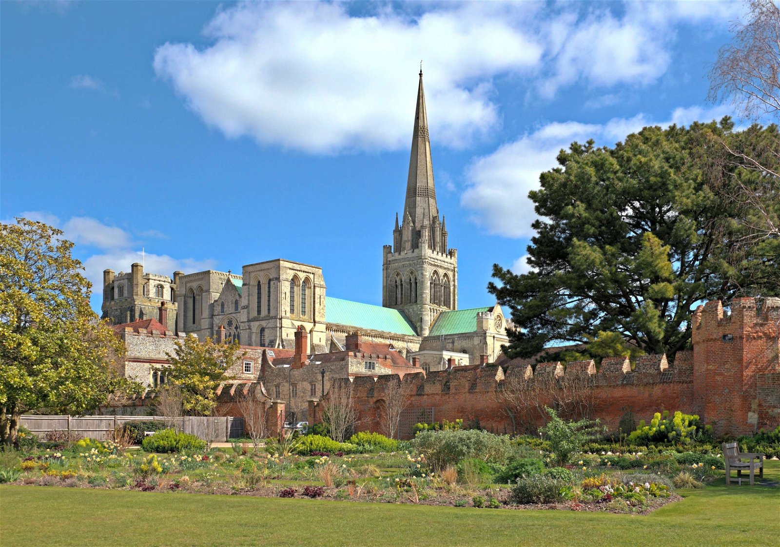 Chichester: Discover all 6+ Museums, Exhibitions & Discounts