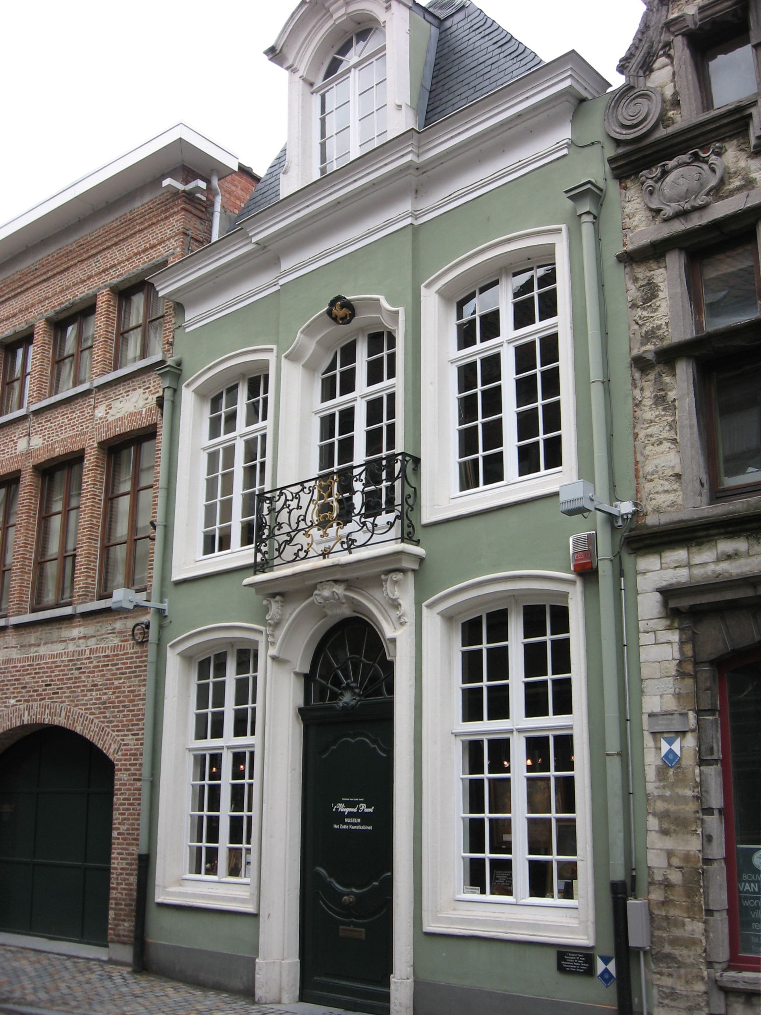 Museum Het Zotte Kunstkabinet (Mechelen) - Visitor Information & Reviews