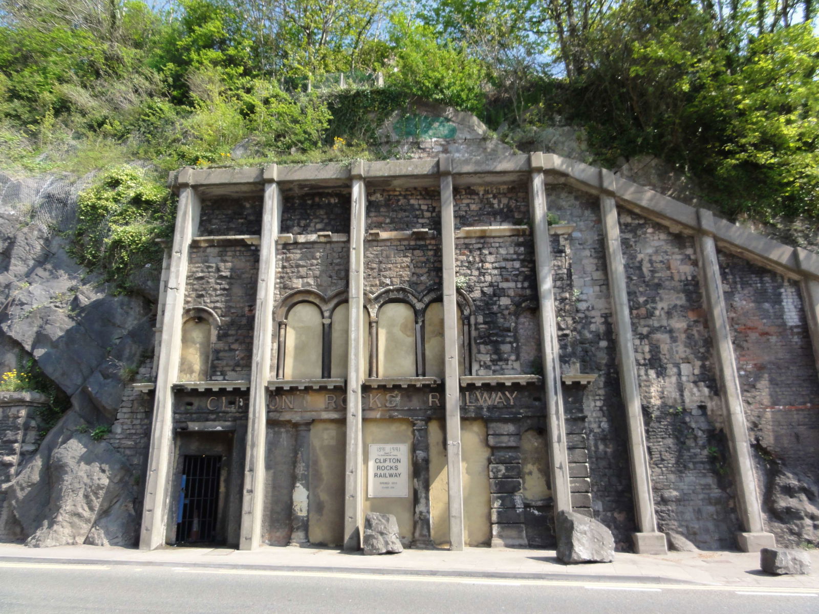 Clifton Rocks Railway (Bristol) - Visitor Information & Reviews